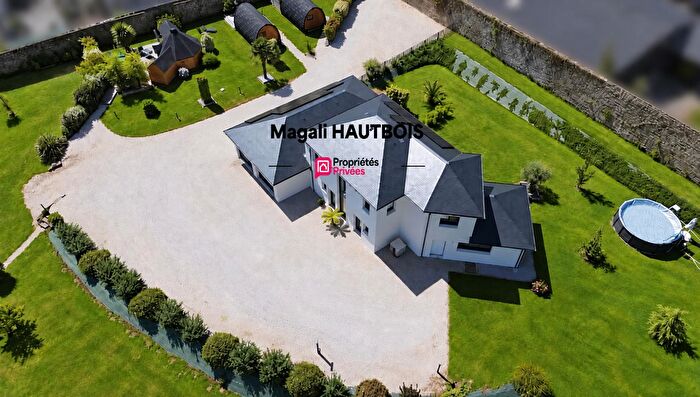 Maison 11 pièces à vendre à Avranches