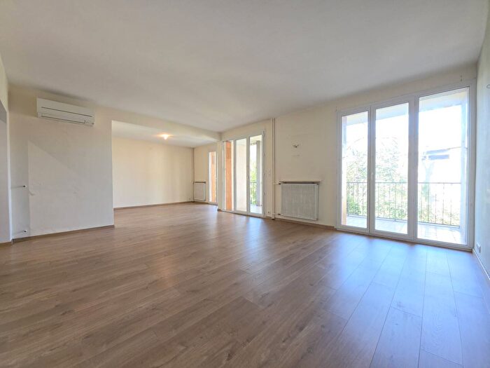 Appartement à louer - Monclar Nord, Avignon - 4 pièces - 3 chambres