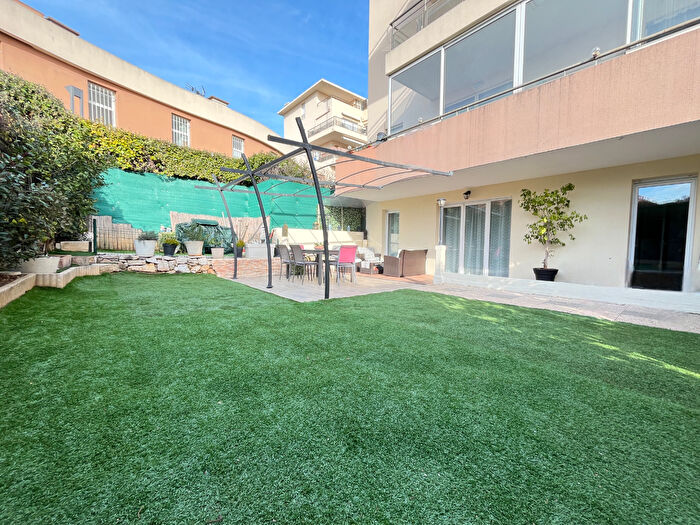 Appartement à vendre - Antibes, Rabiac, Carriat, Les Semboules, Les Brusquets - 5 pièces - 4 chambres