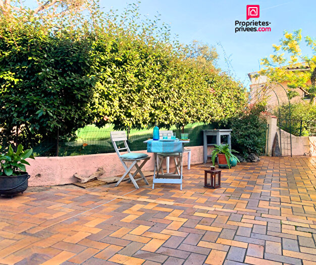 Appartement à vendre - Fréjus, Saint-Aygulf - 3 pièces - 2 chambres