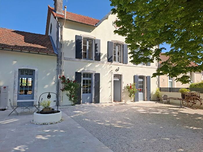 Maison à vendre - Les Gours - 7 pièces - 4 chambres