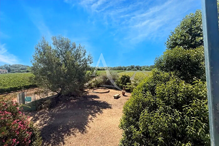 Maison à vendre - Vauvert - 10 pièces - 6 chambres