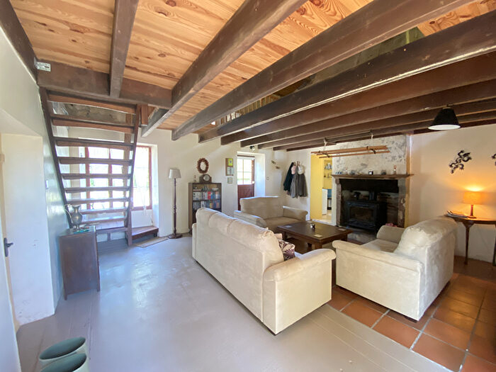 Maison à vendre - Les Essarts - 6 pièces - 3 chambres