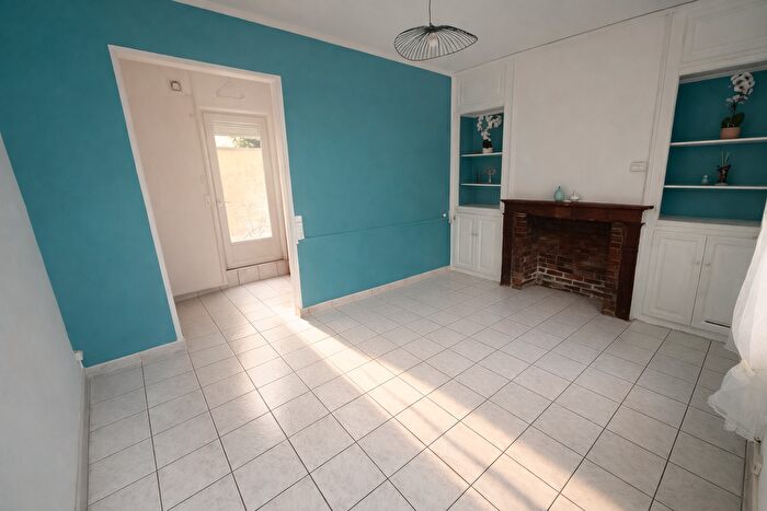 Amiens, Faubourg de Hem : Maison 3 pièces à louer
