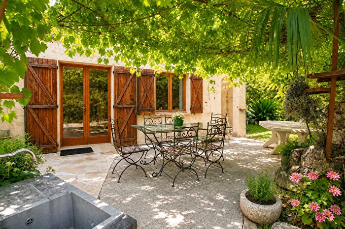 Maison 6 pièces à vendre - Saint-Martin-du-Var
