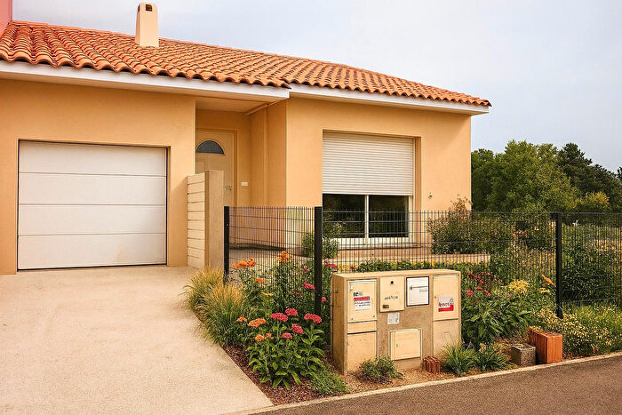 Maison à vendre - Llupia - 3 pièces - 2 chambres