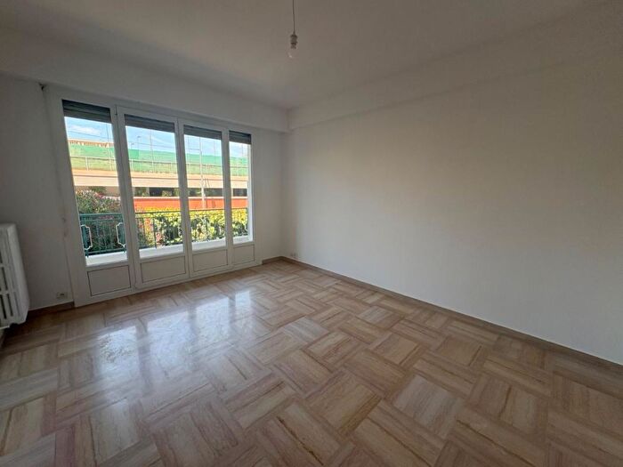Nice, Parc Impérial, Le Piol : Appartement 1 pièce à louer