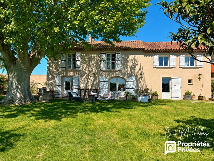 Maison 9 pièces à vendre - Camaret-sur-Aigues