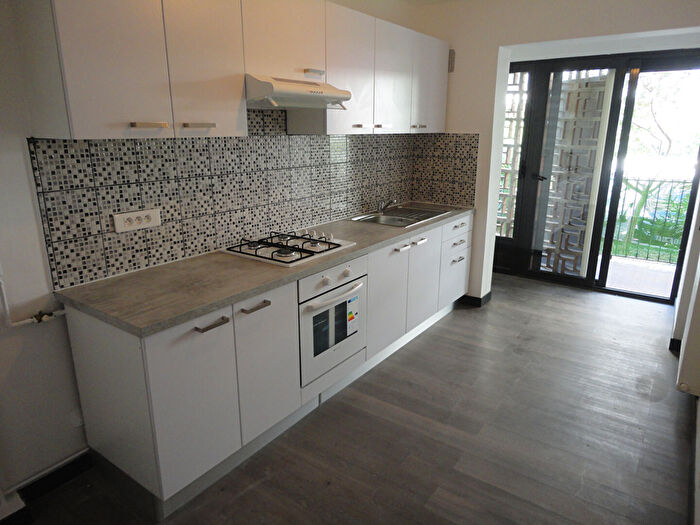 Appartement à louer - Bastia, Nord, Fango - 3 pièces - 2 chambres