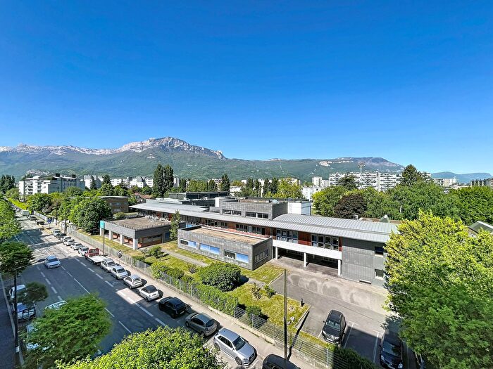Appartement à vendre - Grenoble, Village Olympique - 3 pièces - 2 chambres