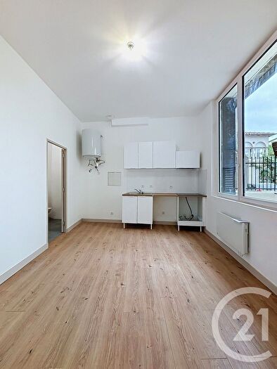 Salies-du-Salat : Appartement 2 pièces à louer