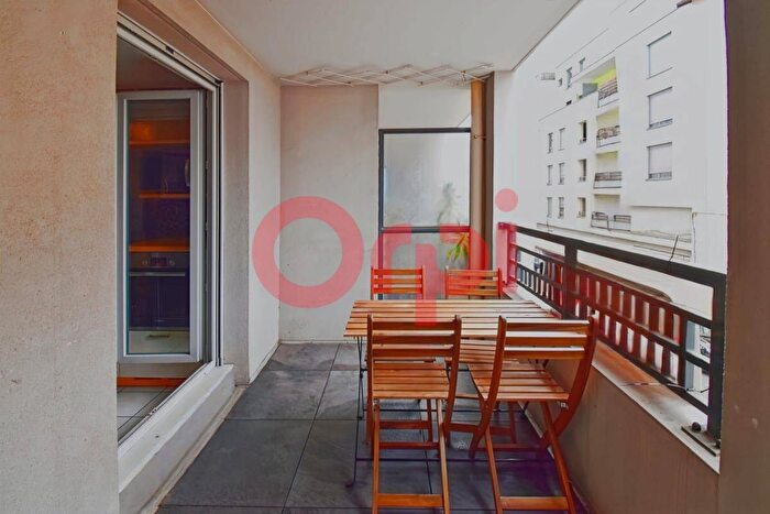 Monplaisir Lumière, Lyon 8ème arrondissement - Appartement 4 pièces à louer