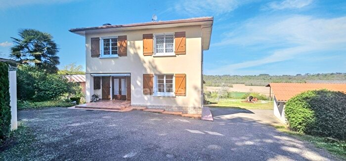 Maison à vendre - Samadet - 7 pièces - 5 chambres