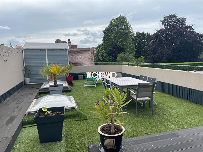 Maison à vendre - Dunkerque - 5 pièces - 4 chambres