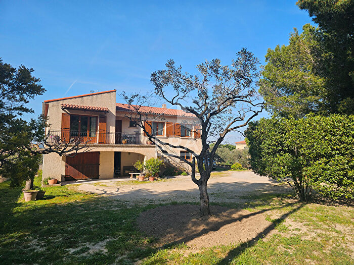 Maison à vendre - Lançon-Provence - 7 pièces - 4 chambres