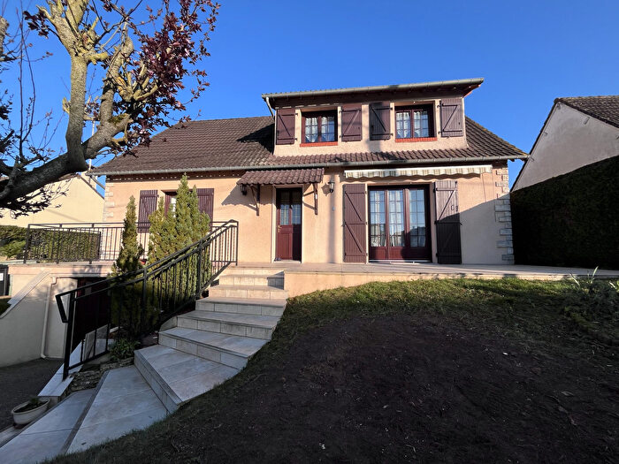 Maison à vendre - Maintenon - 6 pièces - 4 chambres