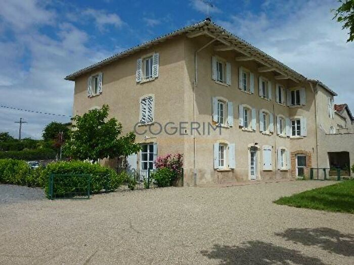 Saint-Étienne-des-Oullières - Appartement 4 pièces à louer