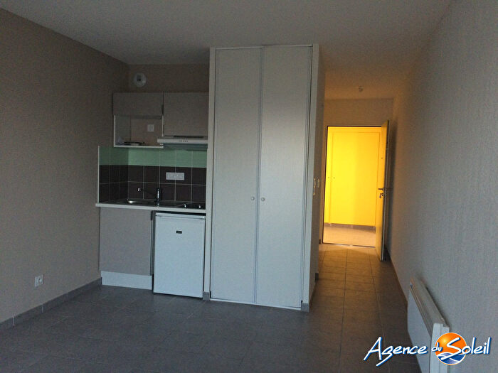 Appartement à louer - Narbonne, Bourg - 1 pièce