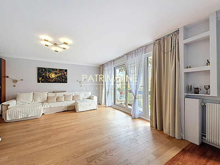 Appartement à louer - Maisons-Laffitte, Est - 5 pièces - 3 chambres