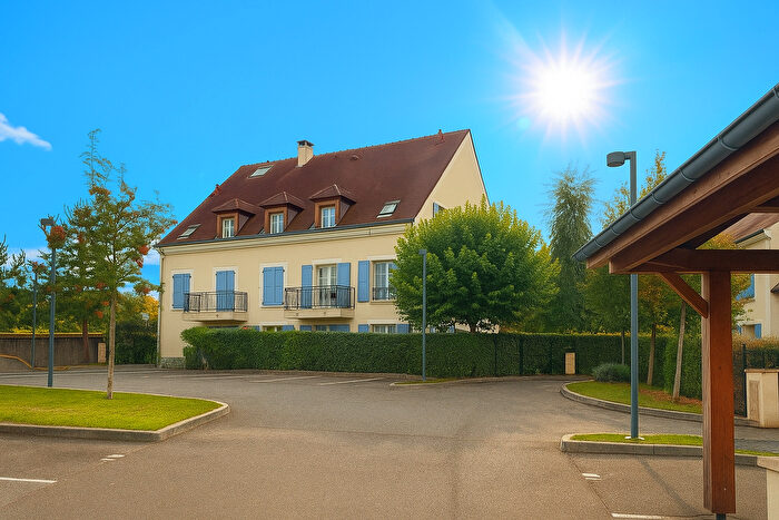 Appartement à vendre - Houdan - 3 pièces - 2 chambres