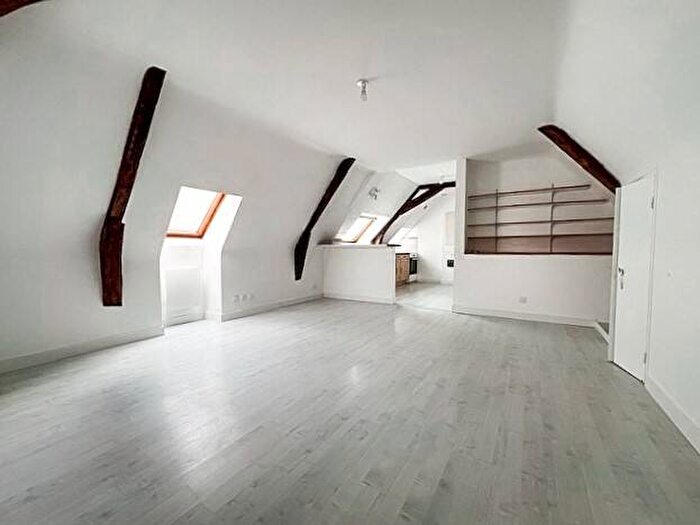 Centre Ville Historique, Auray - Appartement 4 pièces à louer