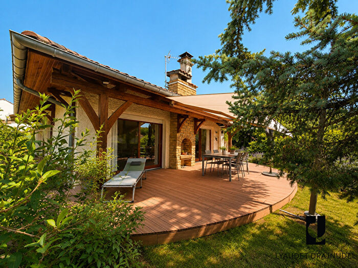 Commelle-Vernay - Maison 4 pièces à vendre
