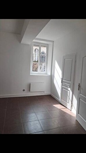 Appartement 1 pièce à Ouest, Saint-Arnoult-en-Yvelines, à louer