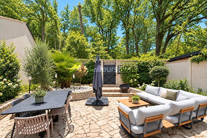 Maison 8 pièces à vendre à Sèvres, Croix-Bosset, Monesse, Brancas