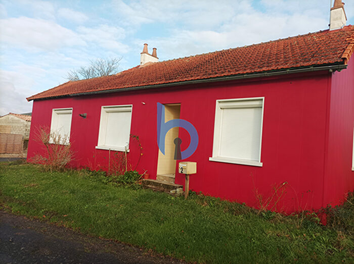 Maison à vendre - Saint-Christophe-du-Ligneron - 4 pièces - 2 chambres