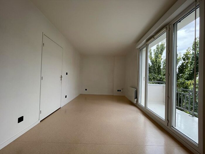 Orléans, Soleil Levant, Champ de Mars - Appartement 1 pièce à louer