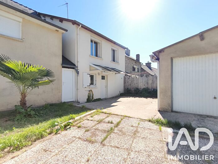 Mayenne, Nord Est : Maison 3 pièces à vendre
