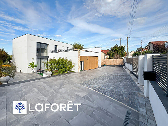 Maison 6 pièces à Villemoisson-sur-Orge, à vendre