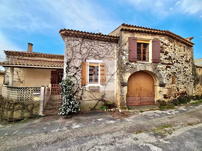 Maison à vendre - Pouzilhac - 5 pièces - 3 chambres