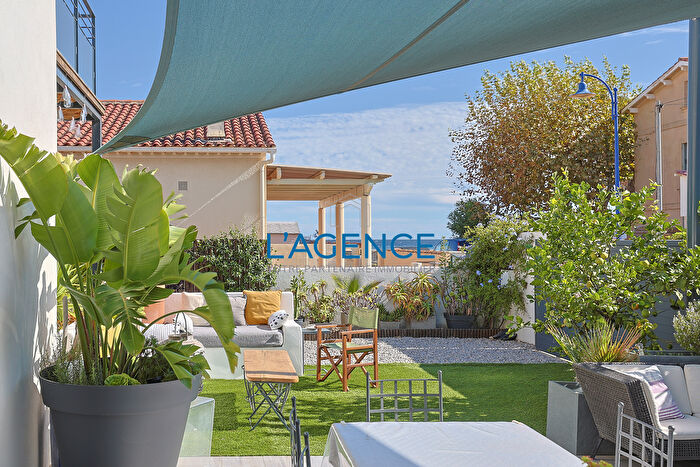 Maison à vendre - Hyères, Ayguade, Salins - 7 pièces - 6 chambres