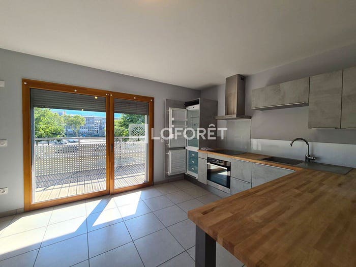 Appartement 3 pièces à Berriat-Ampere, Grenoble, à louer