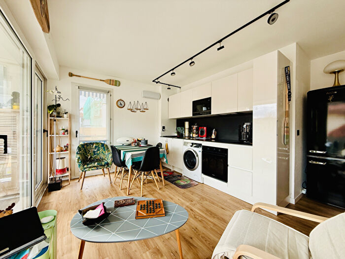 Appartement à vendre - Hendaye, Plage, Sopite, Aguerria, Corniche - 2 pièces - 1 chambre