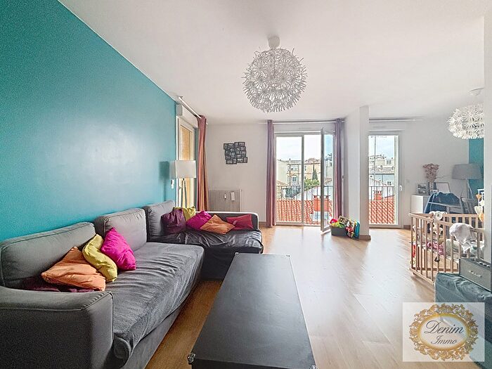 Appartement à vendre - Nîmes - 3 pièces - 2 chambres