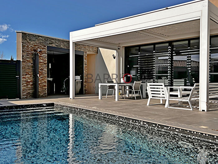 Maisons à vendre et appartements à louer - 1