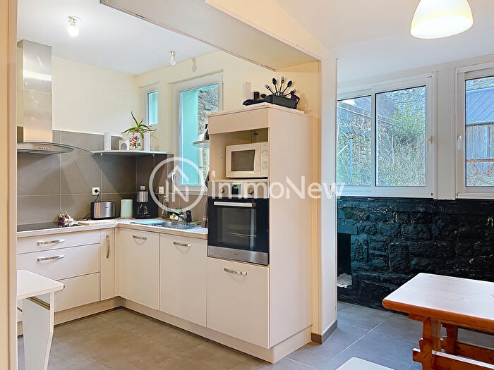 Maison à vendre - Villedieu-les-Poêles - 6 pièces - 4 chambres