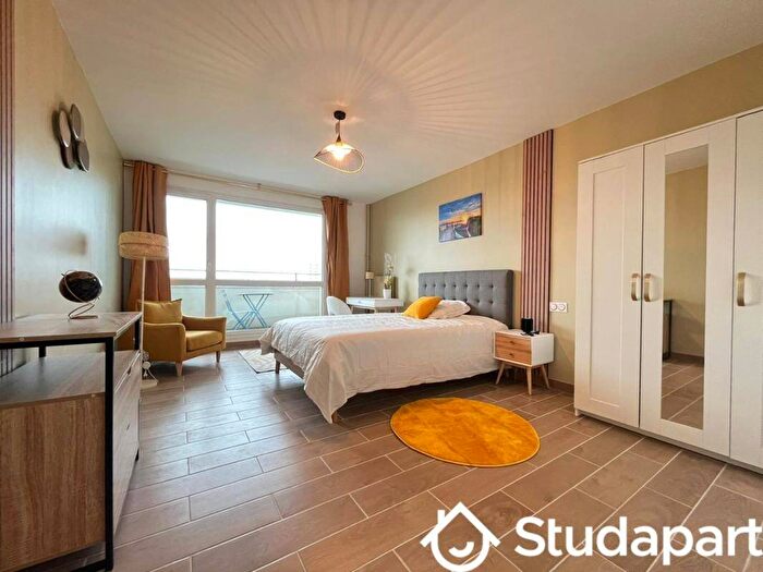 Appartement 1 pièce à Hôtel de Ville, Créteil, à louer