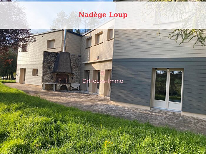 Maison à vendre - Ouanne - 6 pièces - 5 chambres