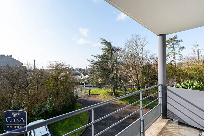 Appartement à vendre - Tours, Sainte-Radegonde, IUT - 2 pièces - 1 chambre