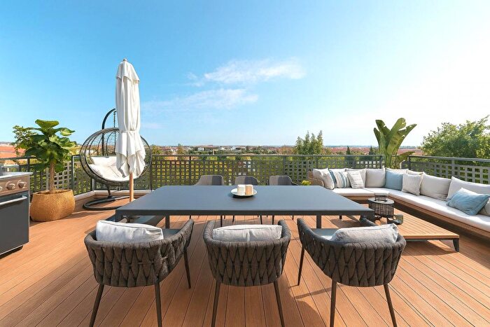 Appartement à vendre - Toulouse, Ancély, Arènes romaines - 5 pièces - 4 chambres