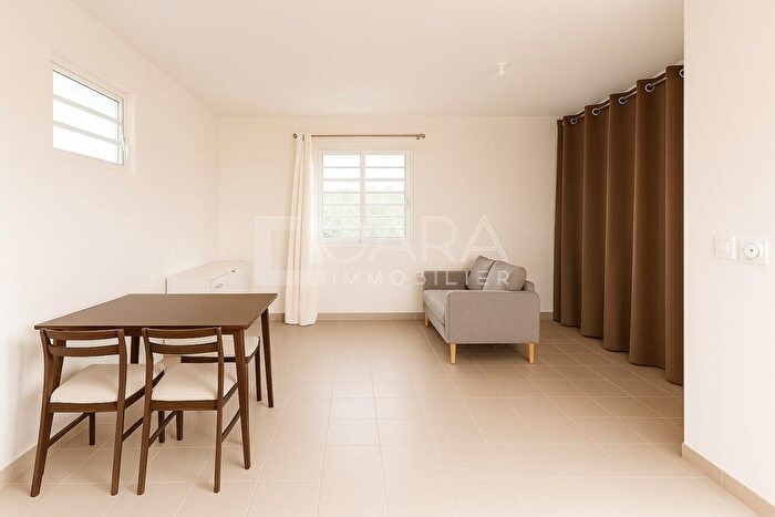 Appartement à louer - Remire-Montjoly - 1 pièce - 1 chambre