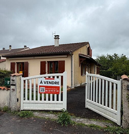 Maison 5 pièces à Ruelle-sur-Touvre, à vendre