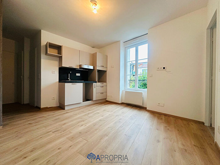 Appartement à louer - Dijon, Perrières - 2 pièces - 1 chambre