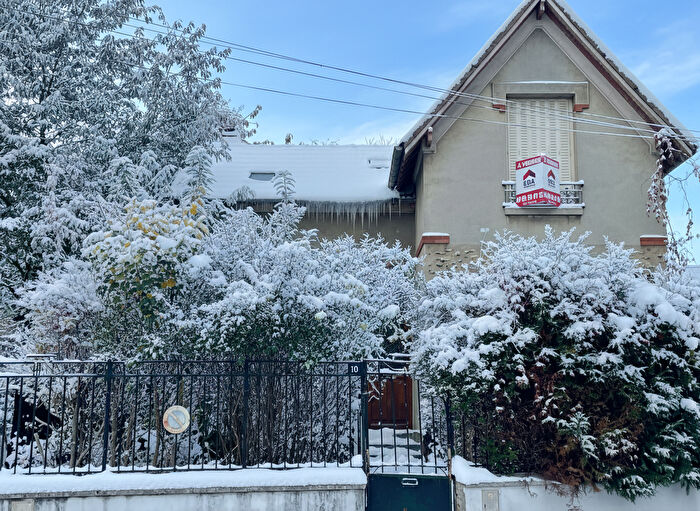 Maison à vendre - Meaux, Saint-Nicolas, Foch - 5 pièces - 4 chambres