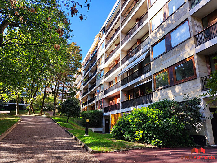 Appartement 1 pièce à La Celle-Saint-Cloud, La Jonchère, à vendre