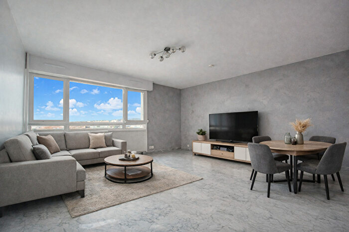 Appartement à vendre - Nîmes, Feuchères - 3 pièces - 2 chambres