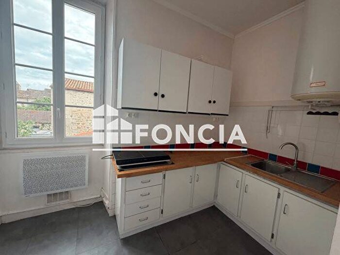 Appartement 1 pièce à louer - Champ de Mars-Bussatte-Victor Hugo, Angoulême